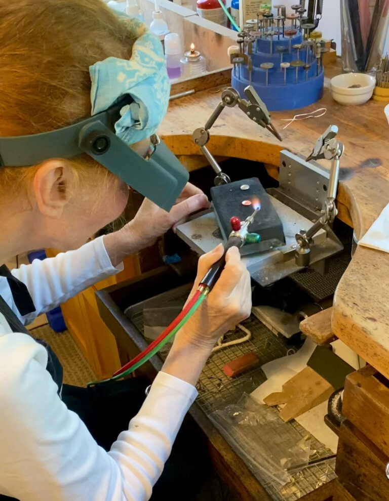 Donna Weaver Design - Handmade Jewelry Studio